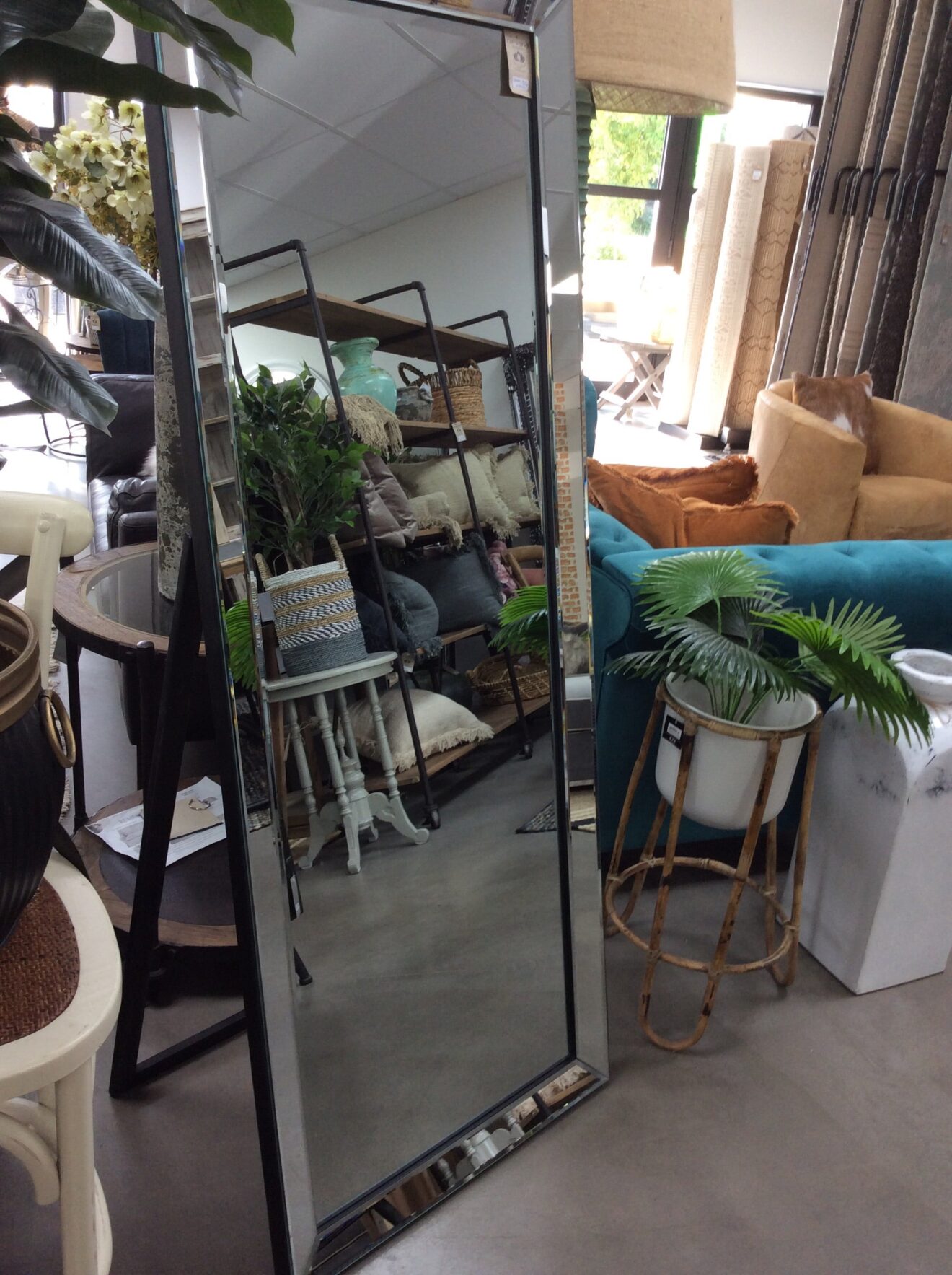 Chevalier Freestanding Mirror – Nirvana Interiors